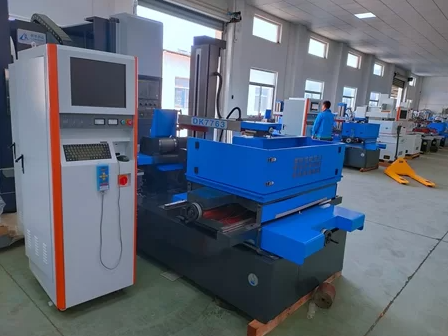 Operating procedures for multi-wire cutting machine