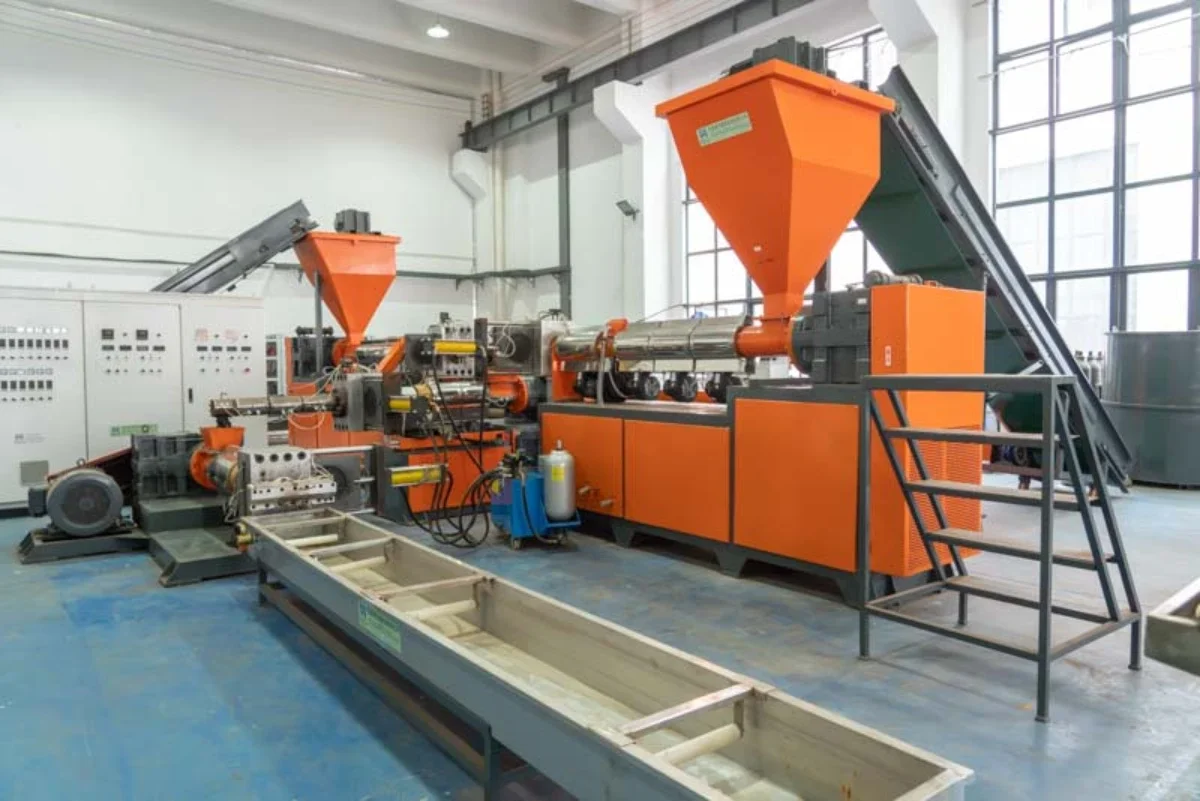 Plastic Film Three Stage Pelletizing Line manufacturer-Lianding