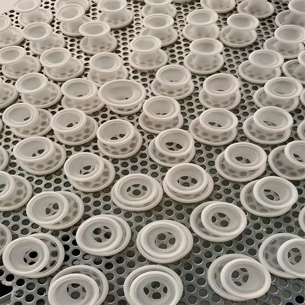 Features and application of parylene film in rubber products