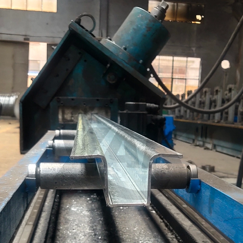 Customized Galvanized Omega Steel Profile for Solar Support - XAK
