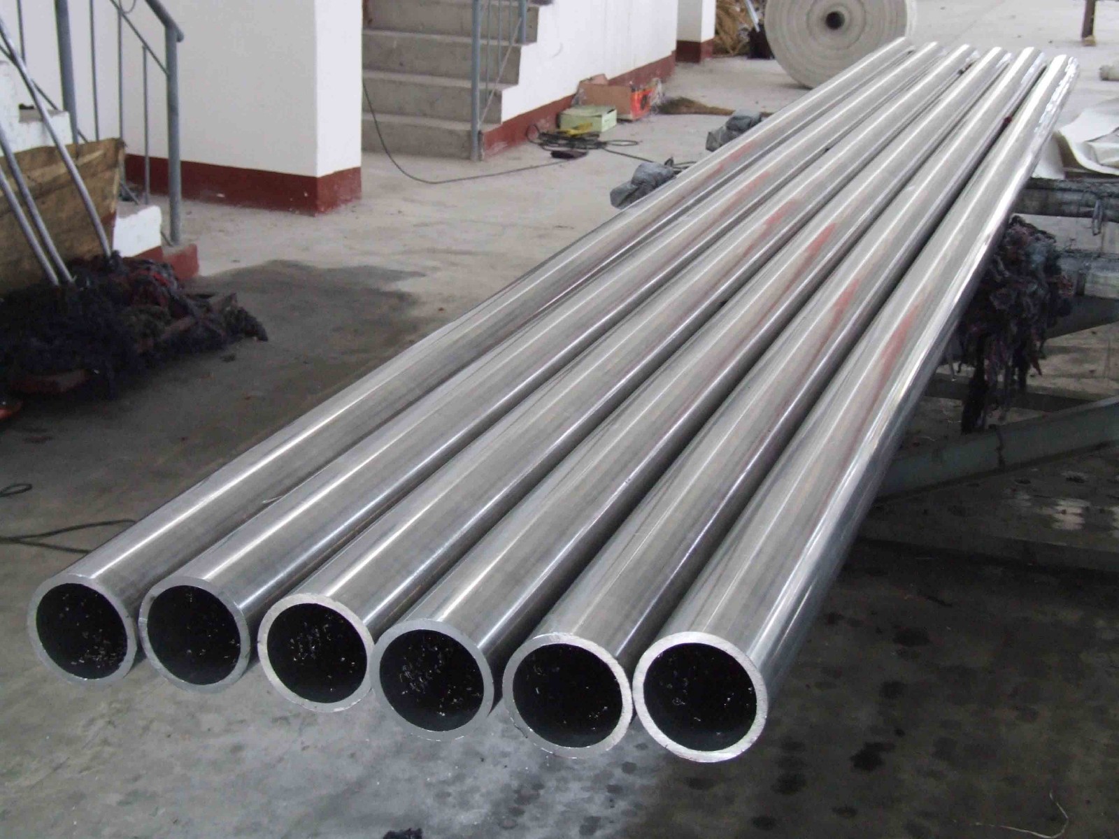 Titanium Alloy Pipe-Jiangsu Xinyi Steel Co., Ltd.