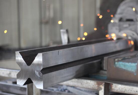 Choosing the Right AMADA Punch Press Tooling for Your Specific Applications