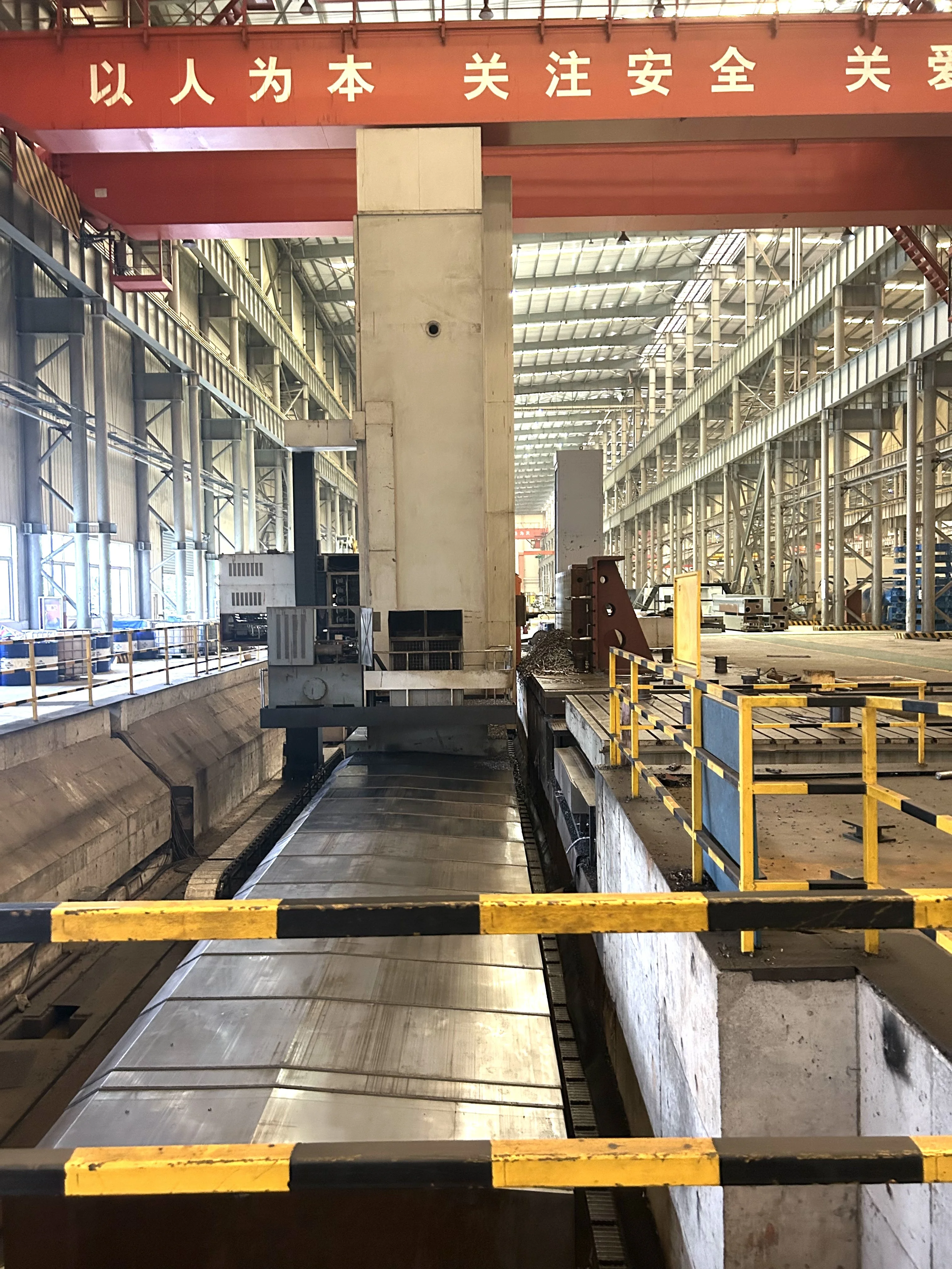 Cnc ကြမ်းပြင် ငြီးငွေ့ဖွယ် နှင့် ကြိတ်စက် ထုတ်လုပ်မှု လုပ်ငန်းစဉ်မ