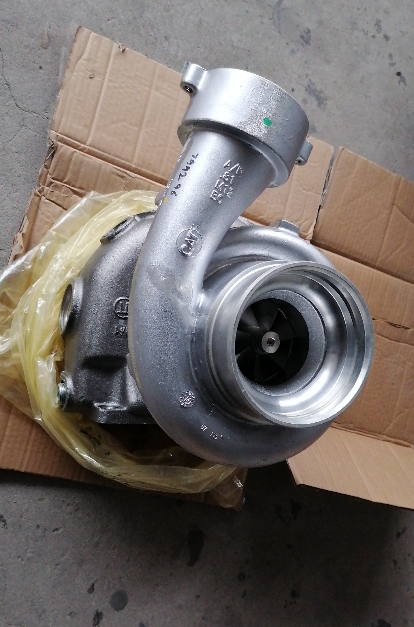 卡特彼勒C32增压器287-7210_艾尔梯匹（上海）机械设备有限责任公司