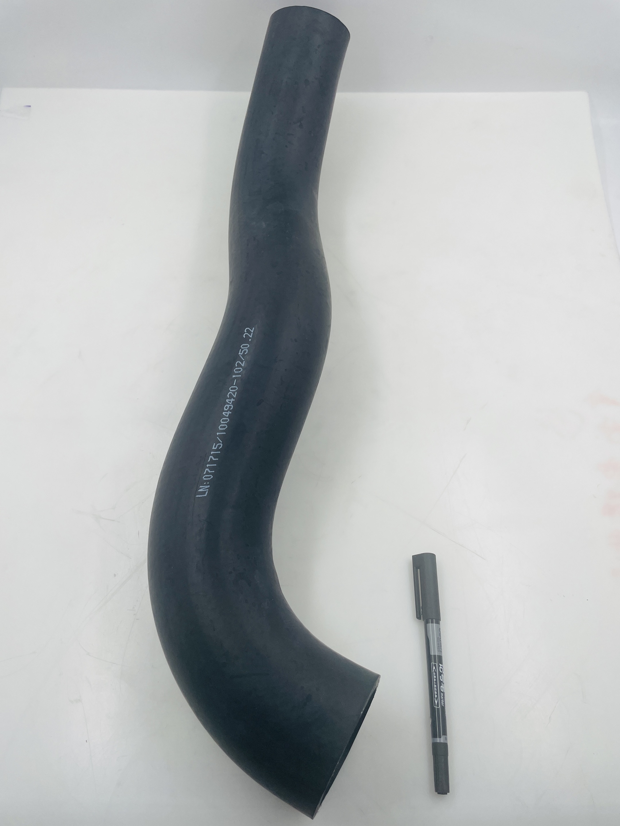 LIEBHERR利勃海尔上水管10049420_艾尔梯匹(上海)机械设备有限责任公司