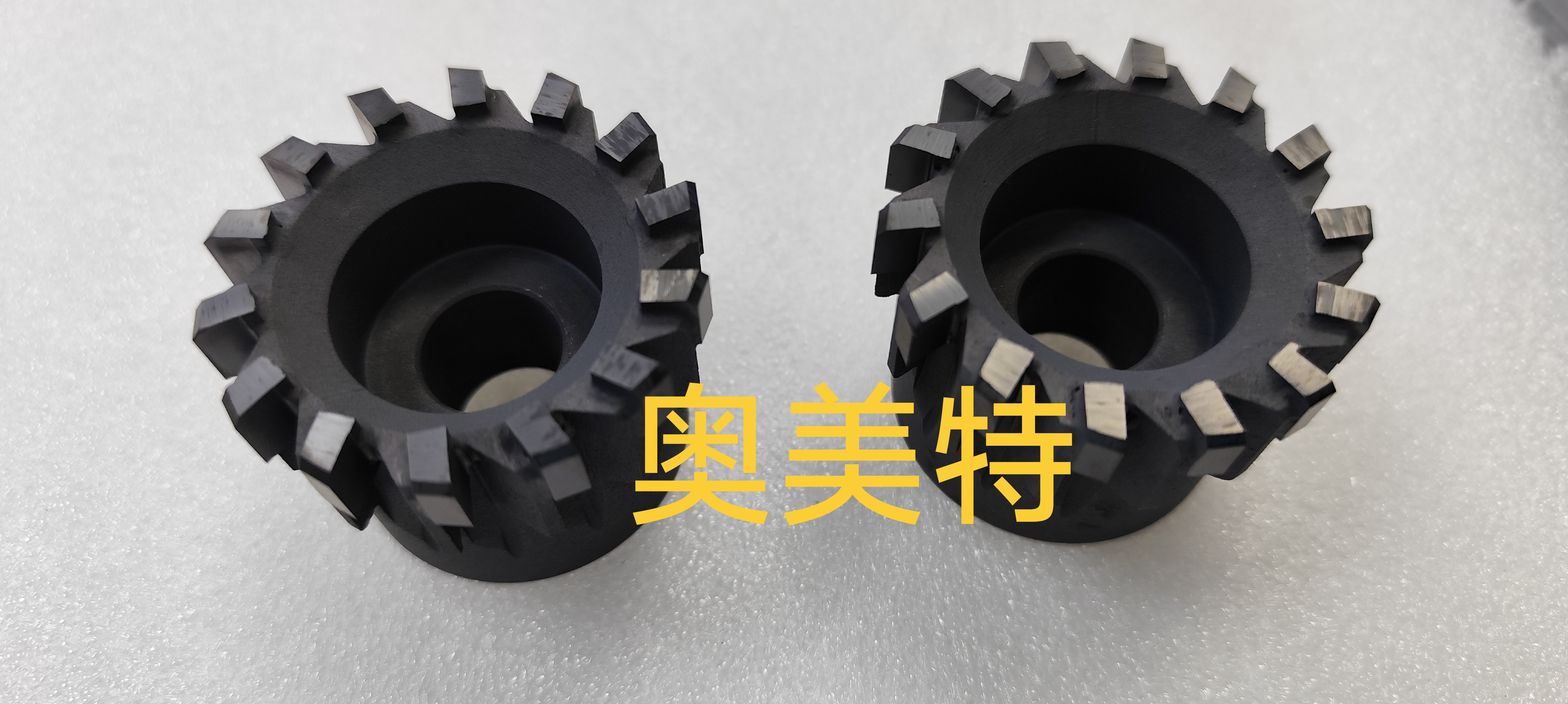 DLC涂层加工_深圳市奥美特纳米科技有限公司