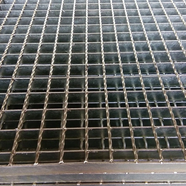 Galvanized Steel Grid Press Locked Welded Serrated Bar Grating ...