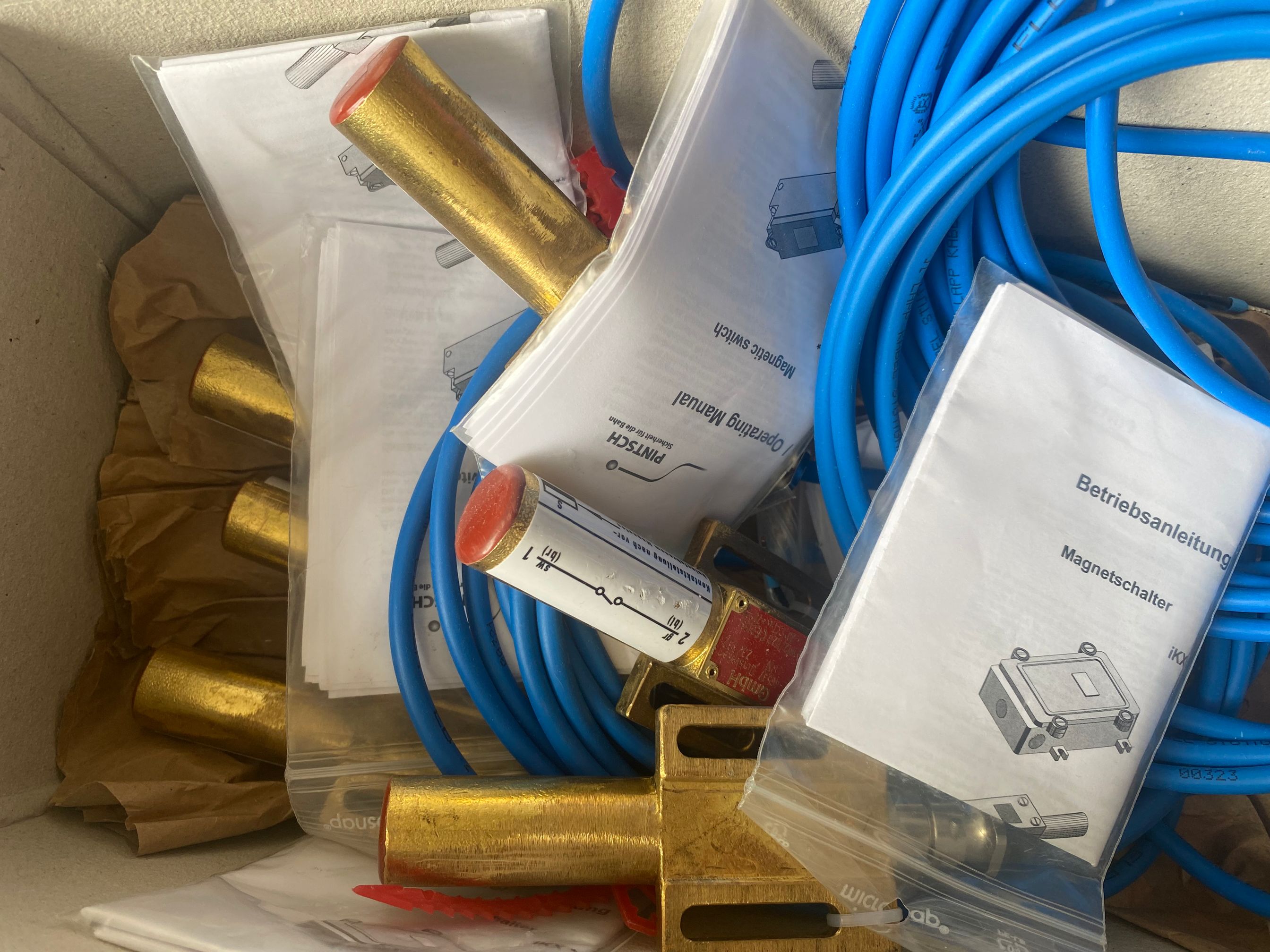 Tiefenbach IKX177L125T L=20m ATEX磁性开关_上海绿添科技有限公司