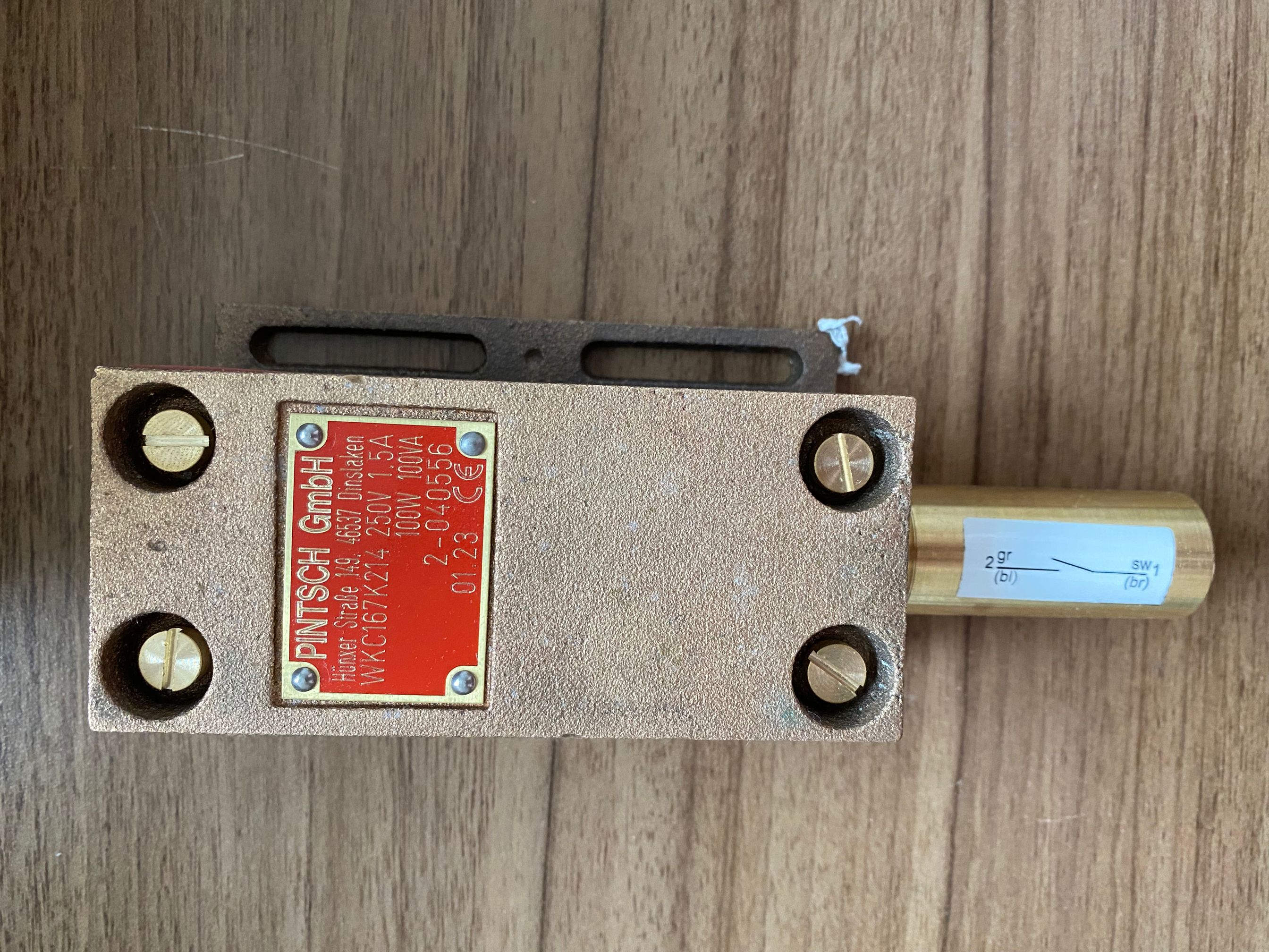 Tiefenbach IKX177L212 L=05M ATEX磁性开关上海绿添科技有限公司